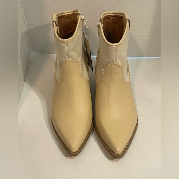 Universal Thread | Shoes | Universal Thread Kay Western Memory Foam ...